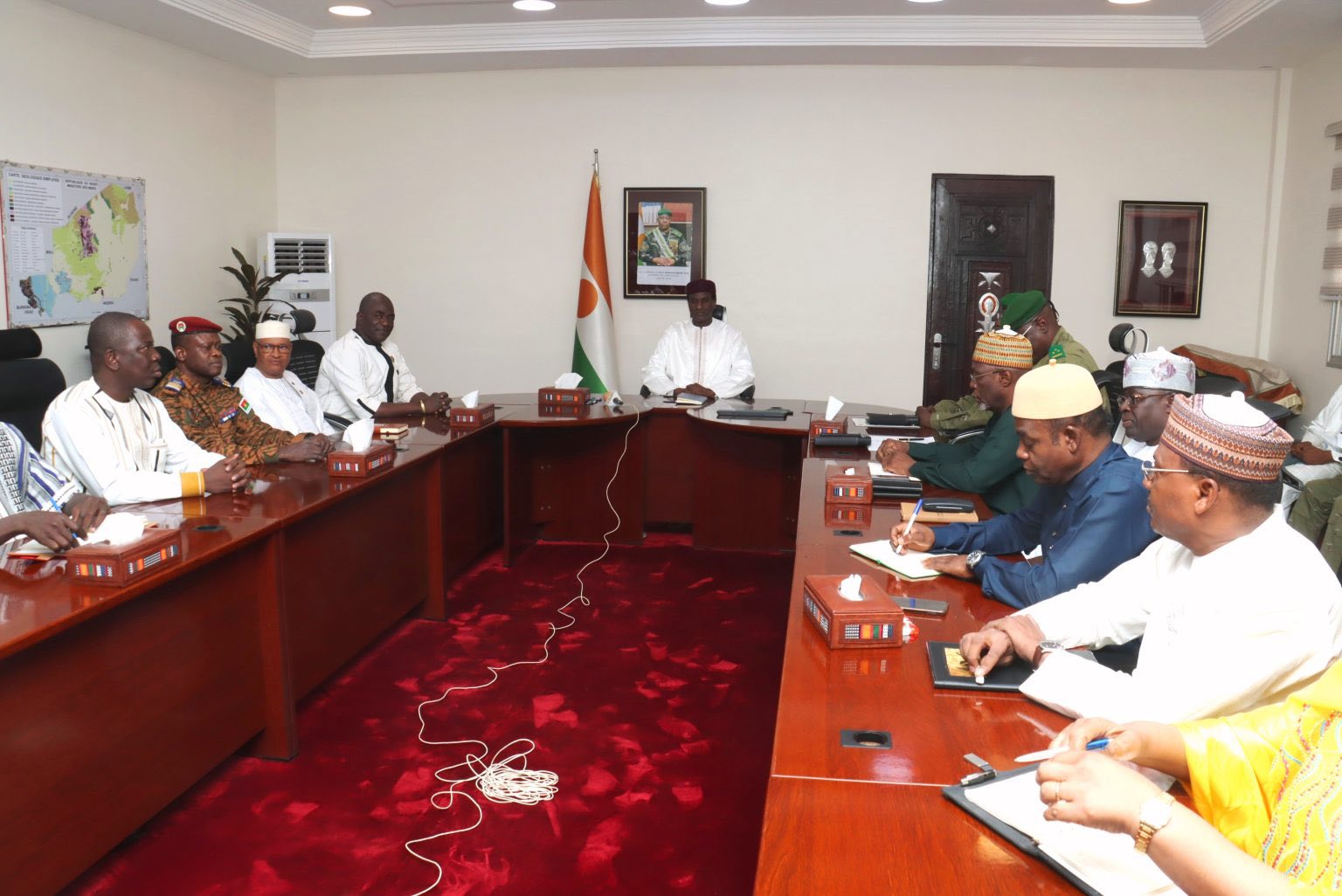 AES : La Commission nationale de la Confédération des États du Sahel (CN-CES) du Burkina Faso ...